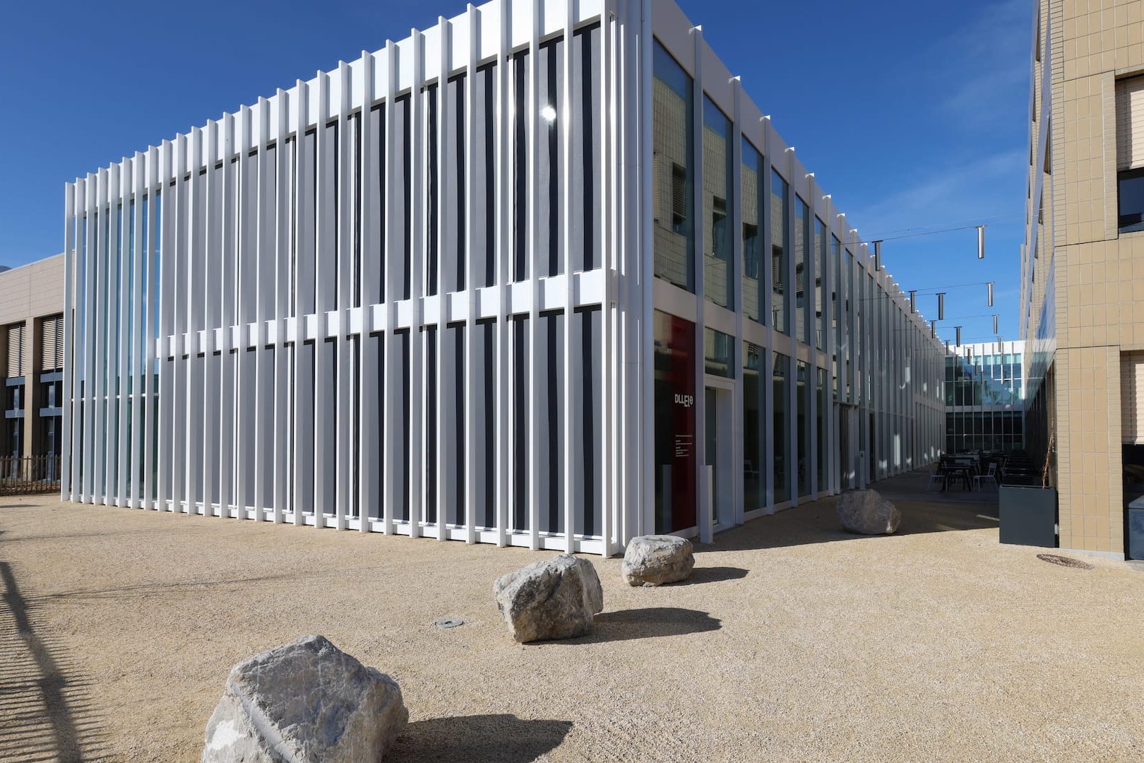 L'EPFL inaugure un Makerspace destiné à l'apprentissage par projet ...